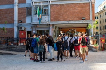 3,000 Students classrooms Stock Pictures, Editorial Images and Stock ...