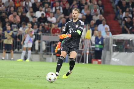 7,000 Manuel neuer goalkeeper Stock Pictures, Editorial Images and ...