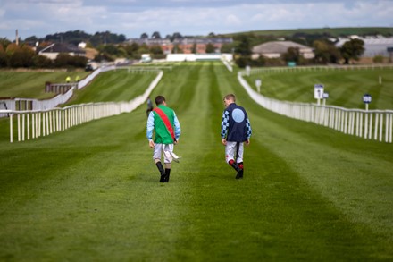 Naas Racing, Naas Racecourse, Kildare - 15 Sep 2022 Stock Pictures ...