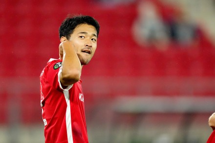 Yukinari Sugawara Az Alkmaar Tijjani Reijnders Editorial Stock Photo ...