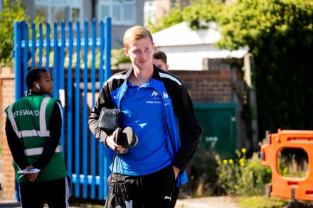 Wealdstone v Torquay United, National League Football match, Grosvenor ...