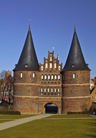 500 Western town gate Stock Pictures, Editorial Images and Stock Photos ...