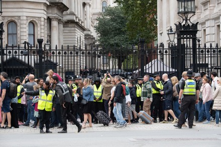 10,000 National mourning Stock Pictures, Editorial Images and Stock ...