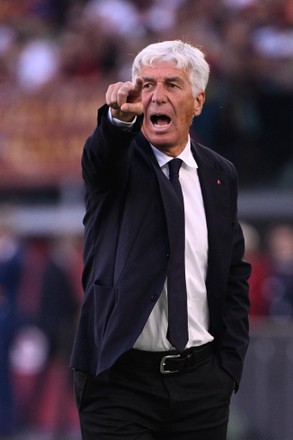 4,000 Italian football manager Stock Pictures, Editorial Images and ...