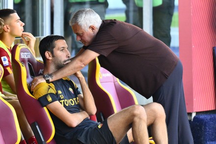4,000 Italian football manager Stock Pictures, Editorial Images and ...
