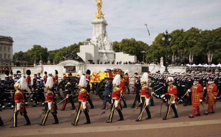 State Funeral Her Majesty Queen Elizabeth Editorial Stock Photo - Stock ...