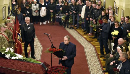 Mourners Pay Their Last Respects Merited Editorial Stock Photo - Stock ...