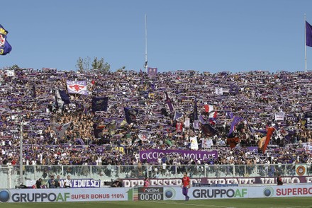 Fiorentina Fans Show Their Supportduring Acf Editorial Stock Photo ...