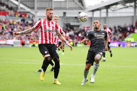 Pontus Jansson Brentford Gabriel Jesus Arsenal Editorial Stock Photo - Stock Image | Shutterstock