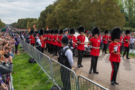 3,000 Military funeral procession Stock Pictures, Editorial Images and ...