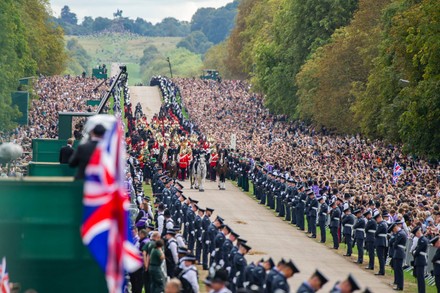 3,000 Military funeral procession Stock Pictures, Editorial Images and ...