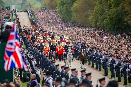 3,000 Military funeral procession Stock Pictures, Editorial Images and ...
