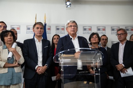 French left-wing parties propose a referendum to tax corporate super ...