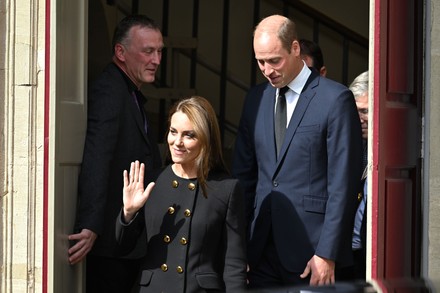 prince princess wales meet staff windsor castle Stock Photos (Exclusive ...