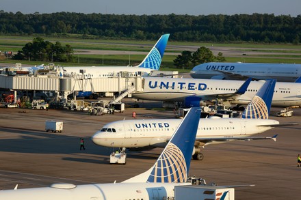 United Airlines Planes Seen Iah On Editorial Stock Photo - Stock Image ...
