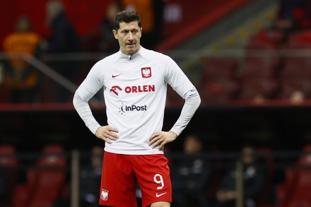 750 Robert lewandowski of poland team Stock Pictures, Editorial Images ...