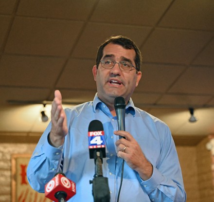 Kansas Attorney General Derek Schmidt Current Editorial Stock Photo ...