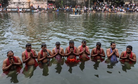 Hindu Devotees Perform Tarpan Ritual During Editorial Stock Photo ...