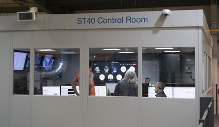 Tokamak Energy Control Room Tokamak Housed Editorial Stock Photo ...