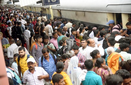 Railway Passengers Board Train Patna Junction Editorial Stock Photo ...