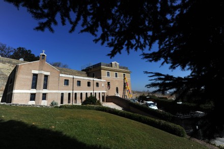 View Mater Ecclesiae Monastery Gardens Vatican Editorial Stock Photo ...