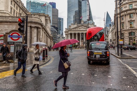 Londoners Cross Street Front Bank England Editorial Stock Photo - Stock ...
