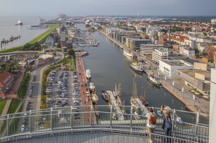 500 Bremen port Stock Pictures, Editorial Images and Stock Photos ...