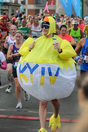 London Marathon Runner Wearing Fancy Dress Editorial Stock Photo ...