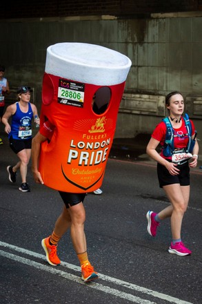 Runner Dressed Giant Pint Beer Takes Editorial Stock Photo - Stock ...
