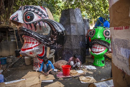 Artists Preparing Colorful Effigies Hindu Demon Editorial Stock Photo ...