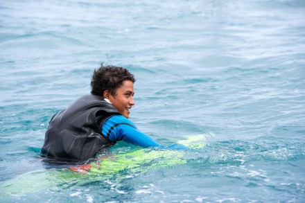 Surfing Tahitian Surfer Matahi Drollet Surf Editorial Stock Photo ...