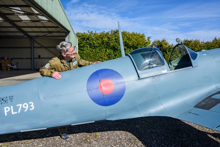 Steve Markham Inspects His Replica Wwii Editorial Stock Photo - Stock ...