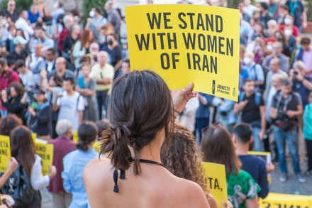 amnesty international mahsa amini demonstration rome Stock Photos ...