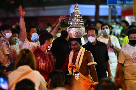 500 Navaratri hindu festival Stock Pictures, Editorial Images and Stock ...