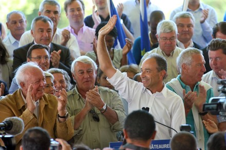 Jean-Francois Cope announces his candidacy for the UMP party presidency ...