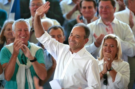 imágenes de Jean-Francois Cope announces his candidacy for the UMP ...