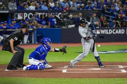Seattle Mariners Third Baseman Eugenio Suarez Editorial Stock Photo ...