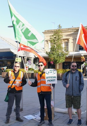 Rmt Union Members Official Picket Outside Editorial Stock Photo - Stock ...