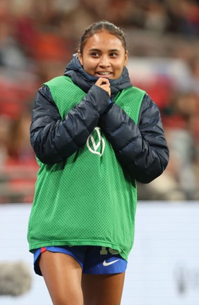 35 Alyssa thompson Stock Pictures, Editorial Images and Stock Photos ...