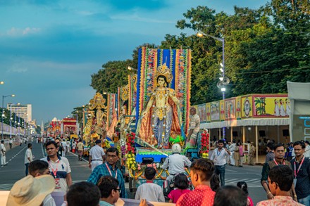 6,000 Carnival members Stock Pictures, Editorial Images and Stock ...