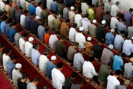 Muslims Pray Together During Celebrations Prophet Editorial Stock Photo ...