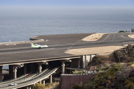 Atr72 Approaching Runway Madeira Airport Lpma Editorial Stock Photo ...