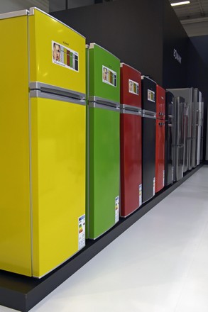 2,000 Fridge Stock Pictures, Editorial Images and Stock Photos ...