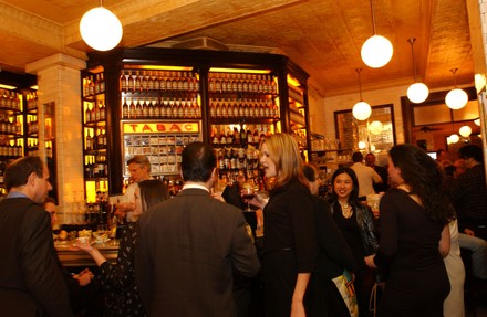 Pastis French Bar Restaurant Meatpacking District Editorial Stock Photo ...