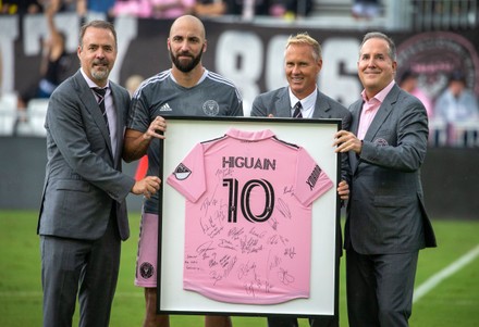 Inter Miamis Gonzalo Higuain 2l Receives Editorial Stock Photo - Stock ...