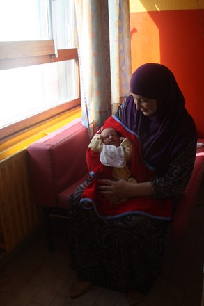 22yearold Chechen Female Gave Birth Tgv Editorial Stock Photo - Stock ...