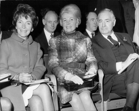 American Ambassador Walter Annenberg Nancy Reagan Editorial Stock Photo ...