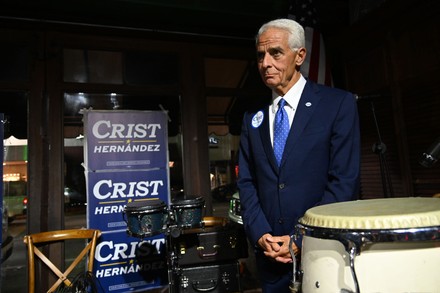 Prolife Supporters Rally Outside Charlie Crist Editorial Stock Photo ...