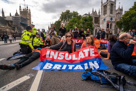 Insulate Britain climate activists block parliament, Westminster ...
