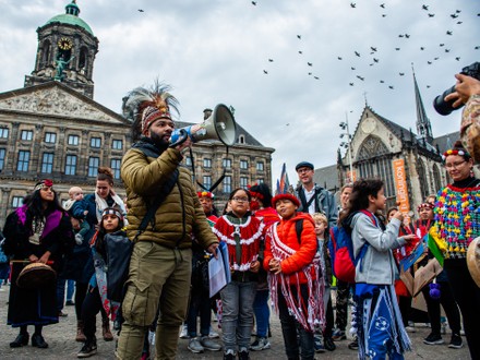 imágenes de Indigenous Liberation Day held in Amsterdam, Netherlands ...